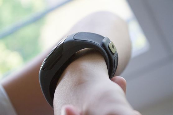 Mio Alpha Optical Heart Rate Monitor In-Depth Review (Bluetooth Smart ...