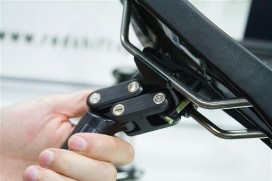 Redshift Sports demonstrates Switch Aero System quick-release and quick ...