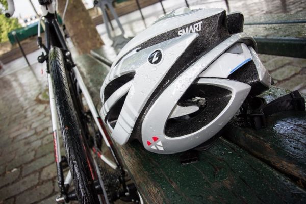 LifeBEAM Smart Helmet with Integrated ANT+ Heart Rate Sensor In-Depth ...