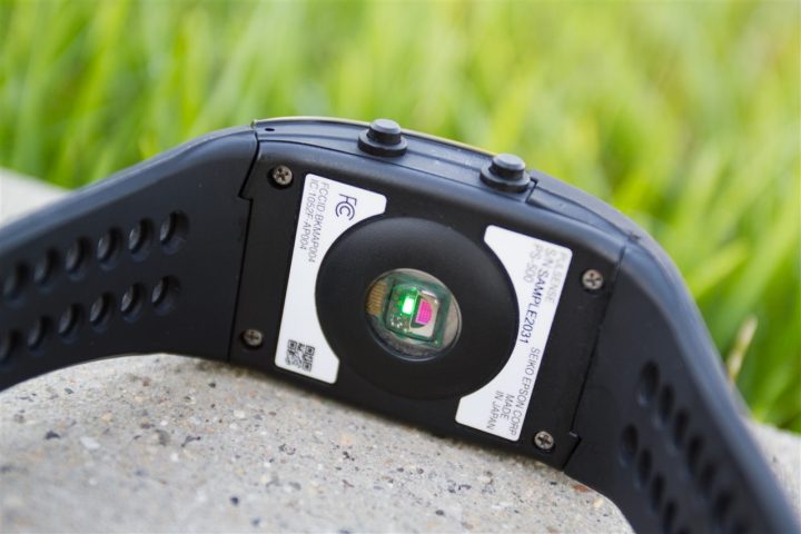 Hands-on with Epson’s new Pulsesense optical heart rate activity trackers | DC Rainmaker