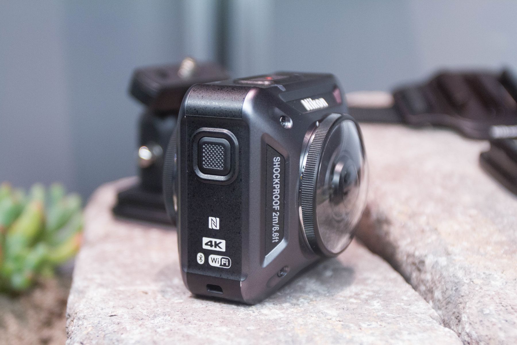 A 360° Action Cam Roundup: Nikon, Fly6, Giroptic...and GoPro