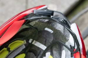 Hands-on: Specialized ANGi Helmet Crash Sensor | DC Rainmaker