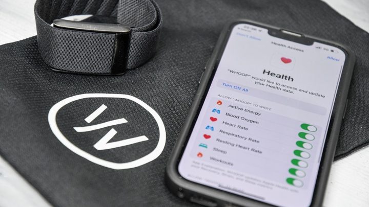 Whoop Begins Sync from Garmin, Strava, and More: How it Actually Works ...