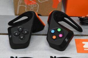 Zwift Play Controller Review: Surprisingly Useful! | DC Rainmaker