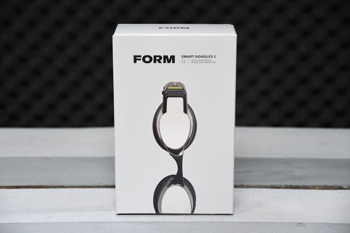 FORM Smart Swim 2 Goggles In-Depth Review | DC Rainmaker