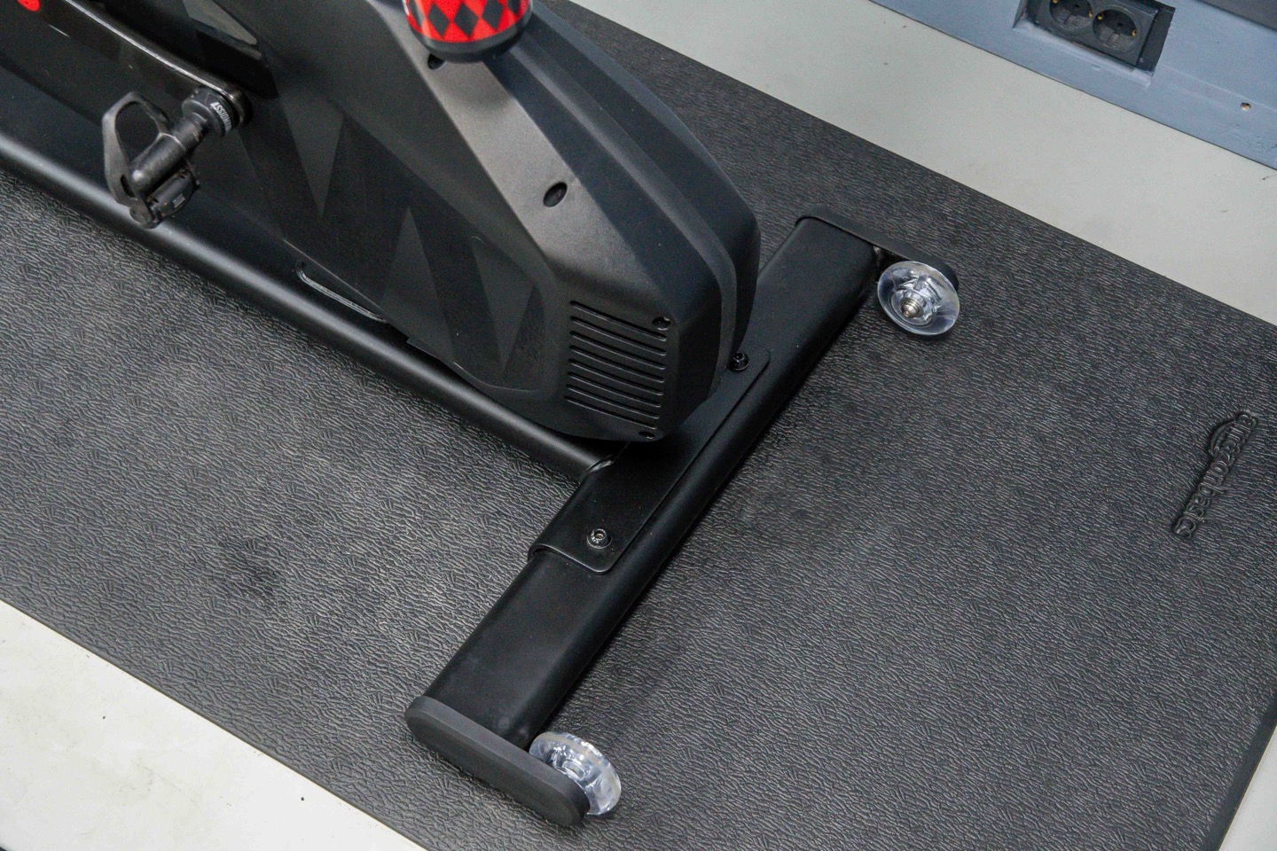 Wattbike Proton Smart Bike In-Depth Review | DC Rainmaker