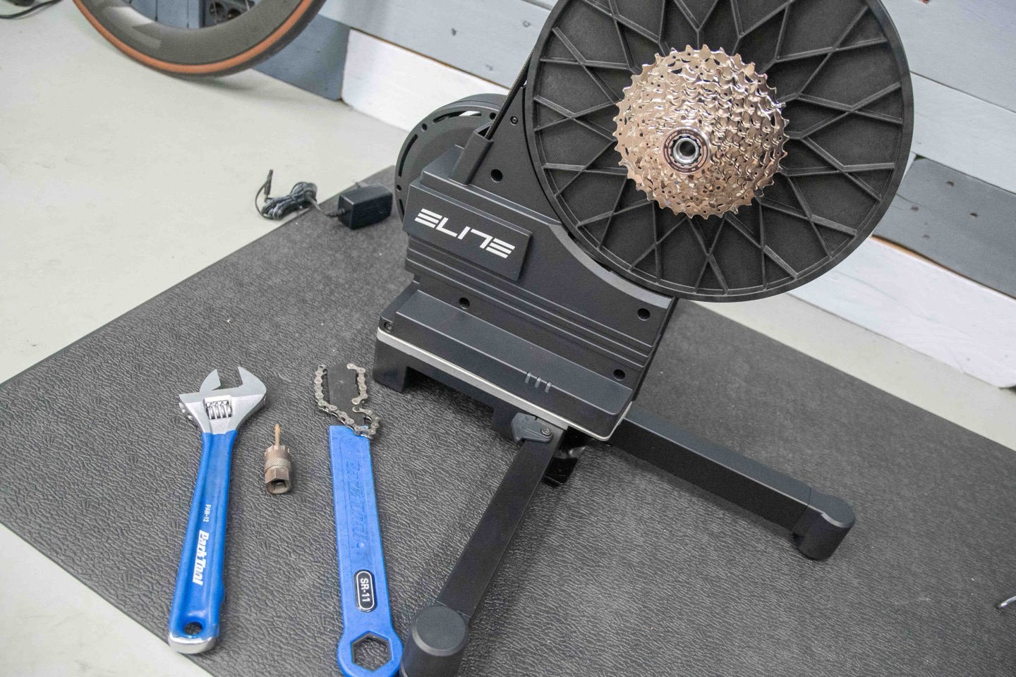 Elite Avanti Smart Trainer In-Depth Review | DC Rainmaker