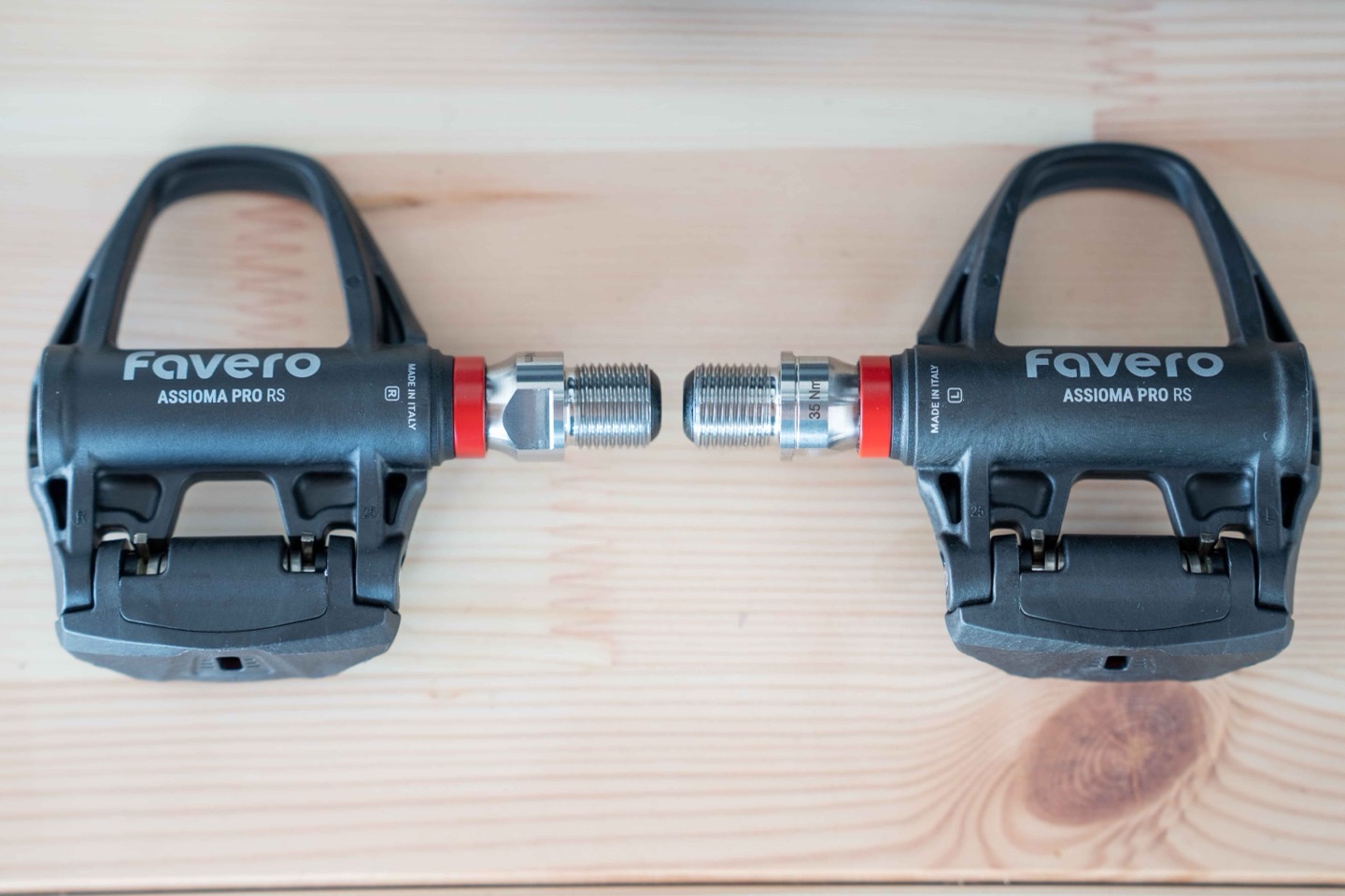 Favero Assioma Pro RS (SPD-SL) Power Meter Pedals In-Depth Review | DC ...