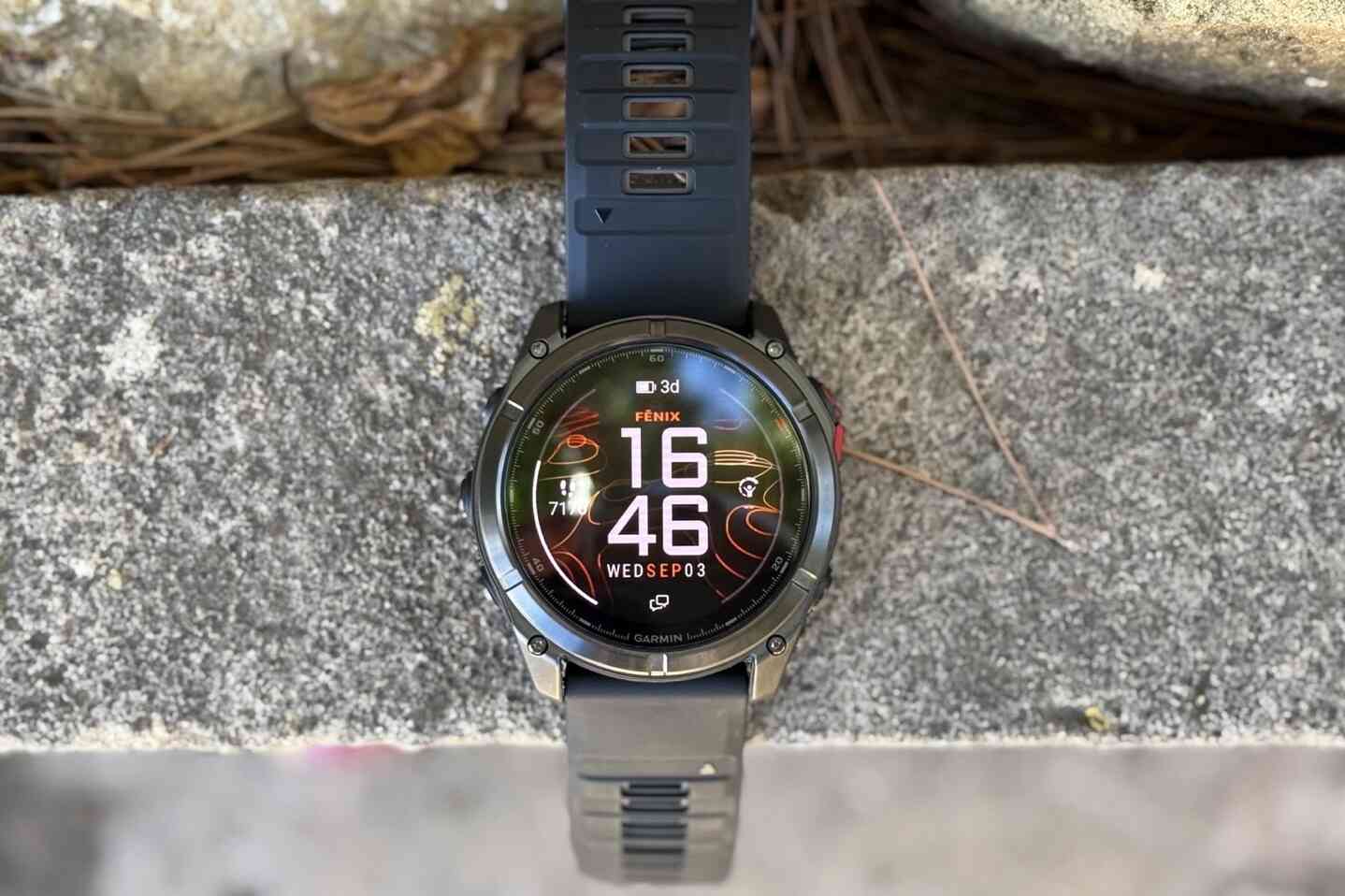 Garmin Fenix 8 Pro: LTE, MicroLED & Satellite Messaging Hands-On: Everything You Need to Know!